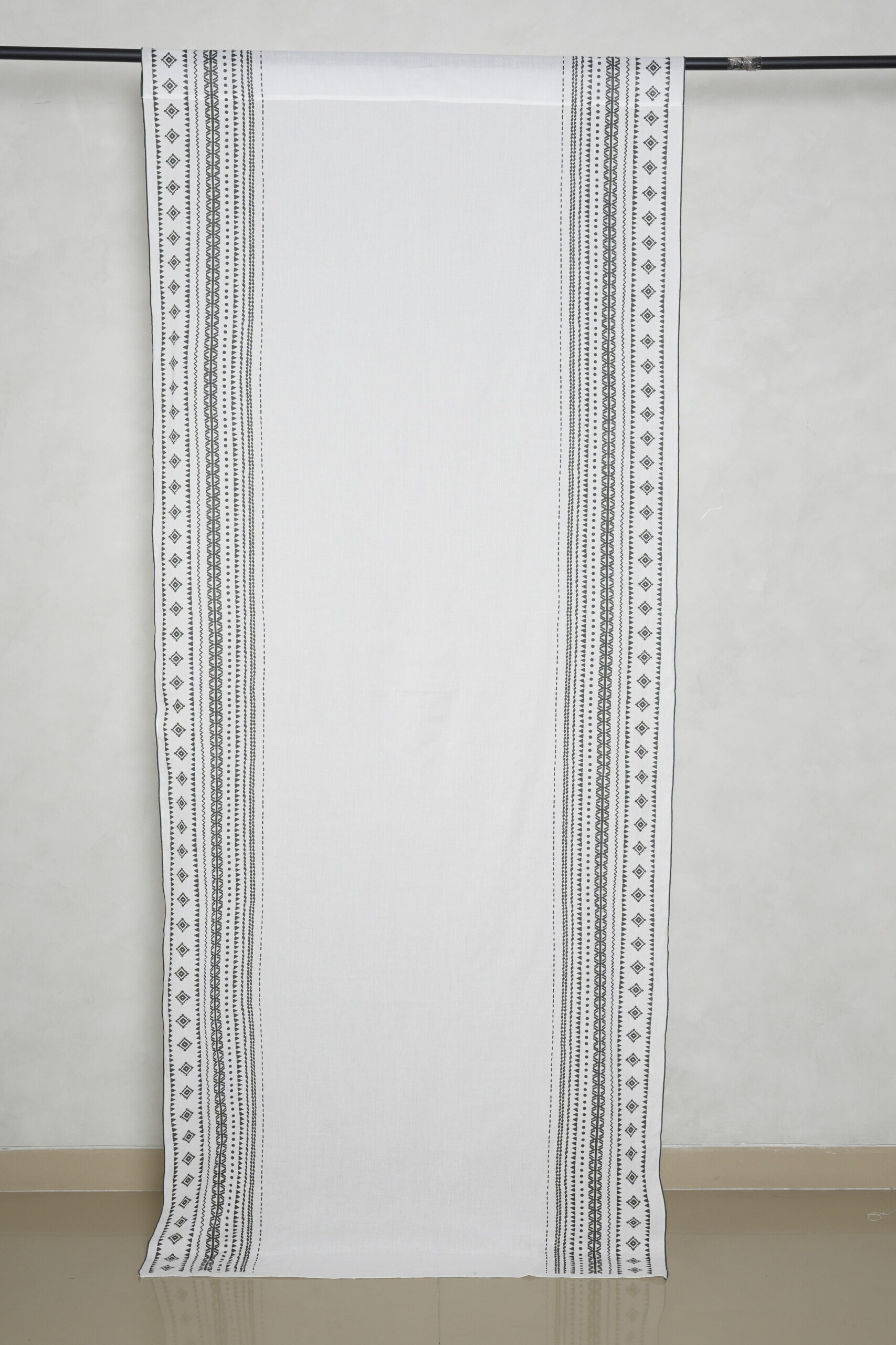 Curtain – Gad Fashions